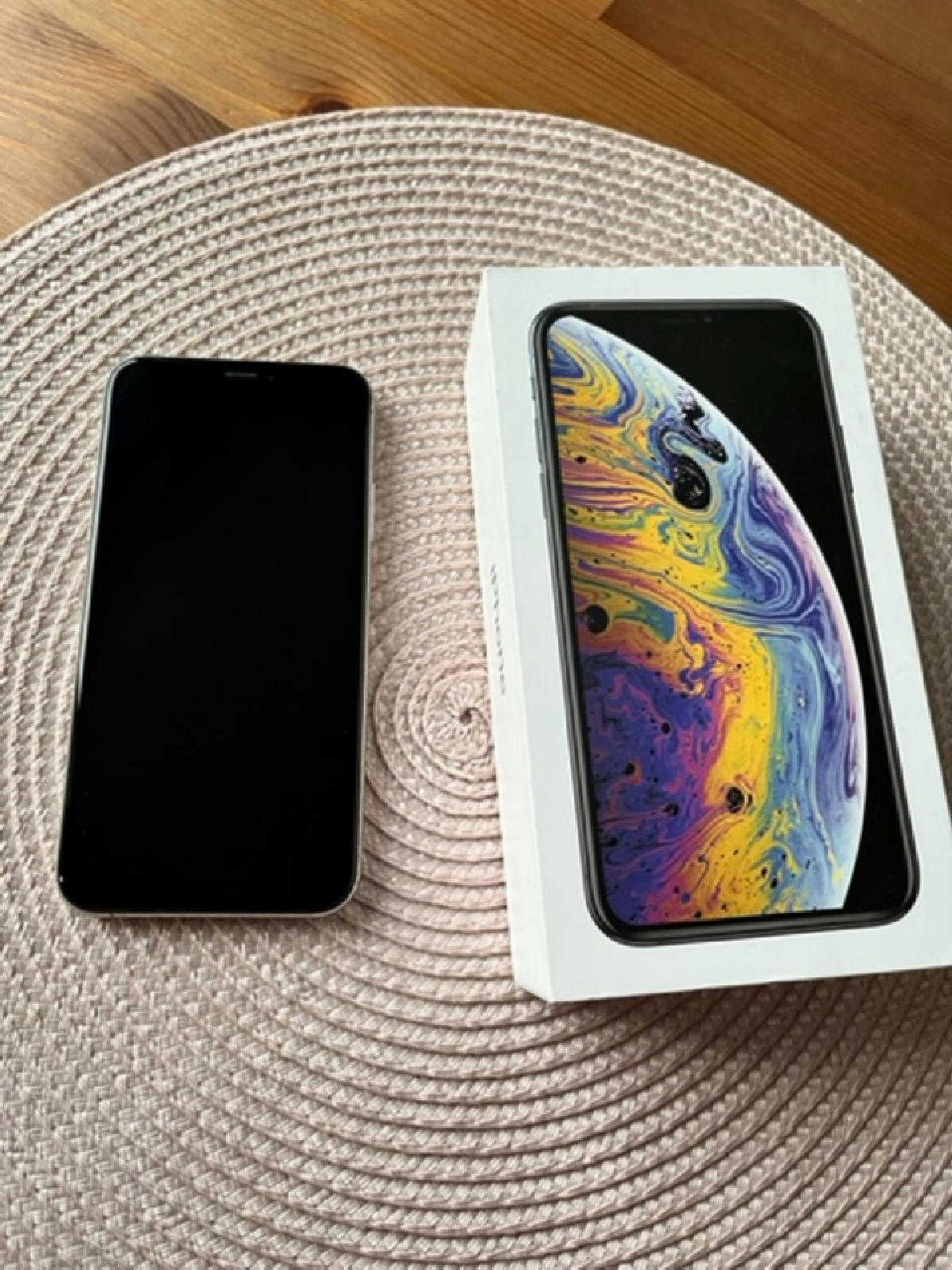 iPhone XS 64 GB Bílý